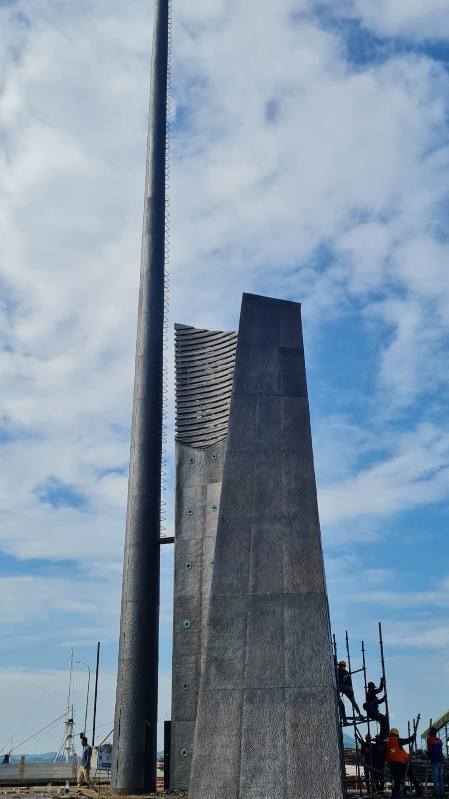 » Building Monumental Labuan Bajo, Sulawesi